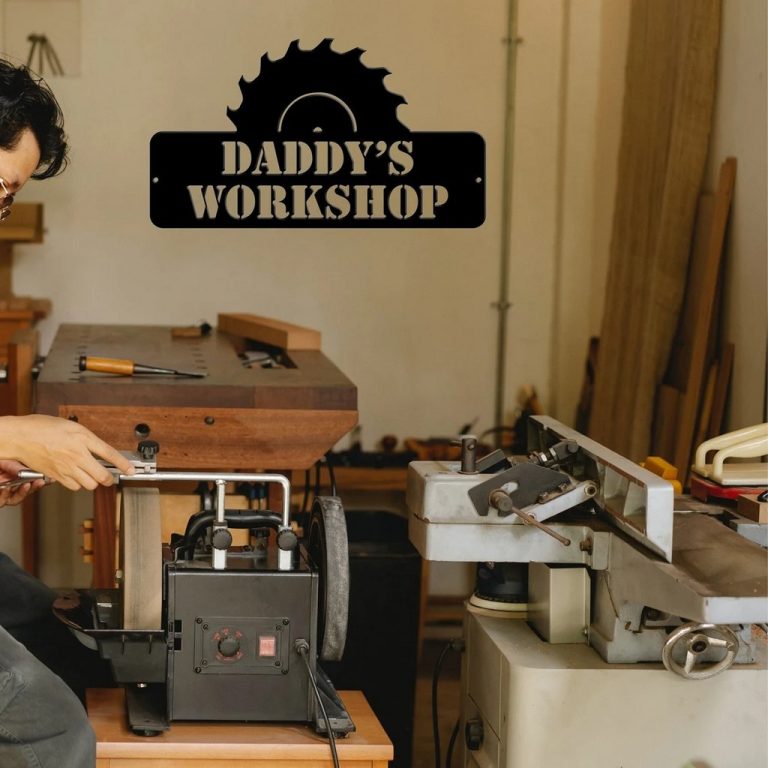 Custom Daddy's Workshop Sign Personalized Last Name Signs Garage Wall ...